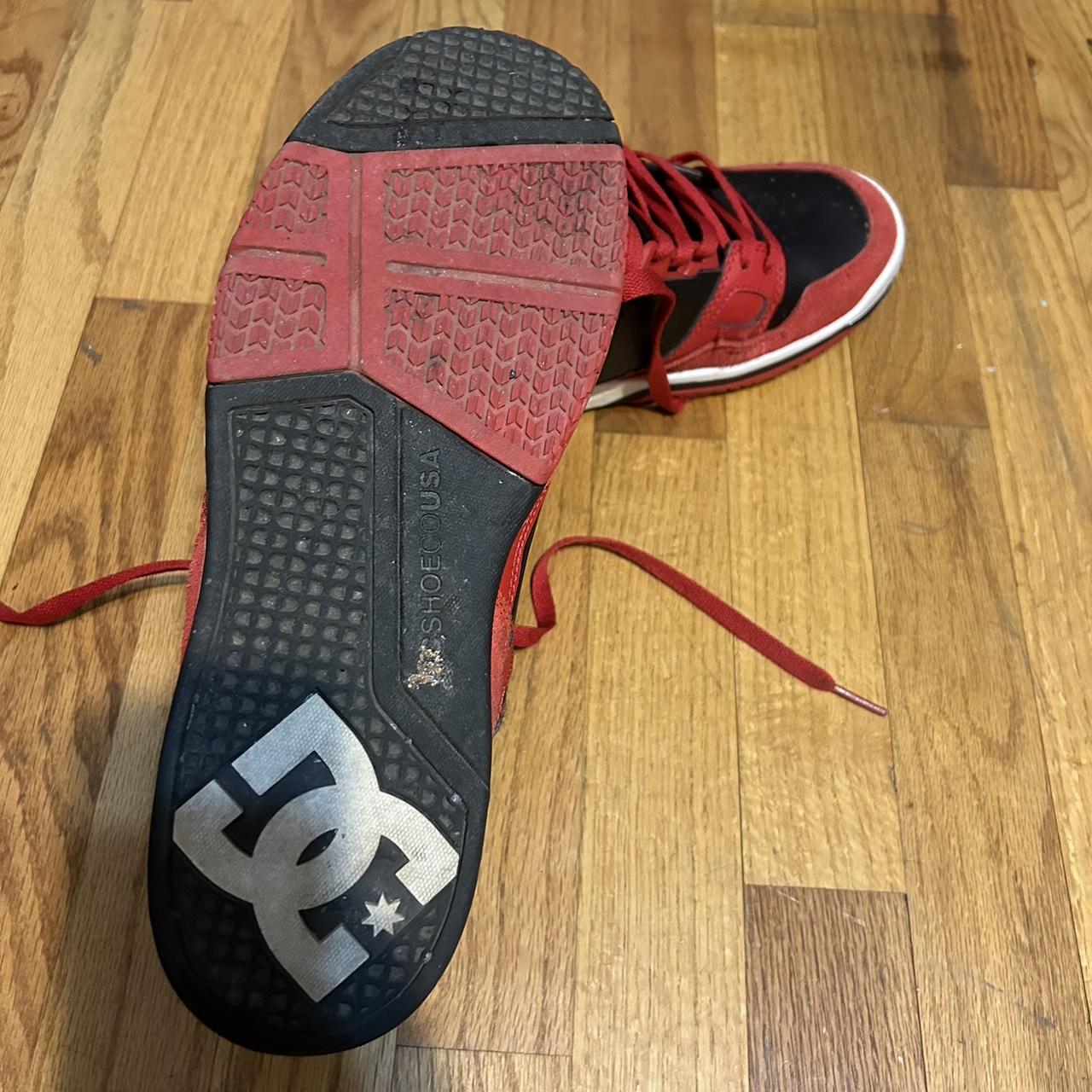 Dc shoes red - Depop