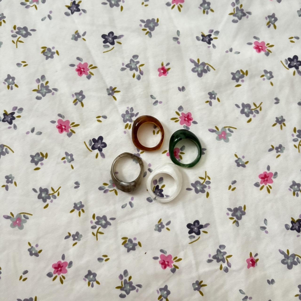 set of trendy chunky rings not brandy - Depop