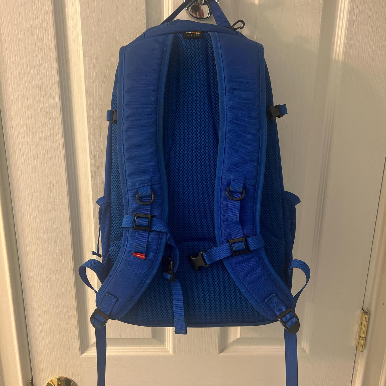 SS18 Supreme Backpack Royal Pre-owned and is def not... - Depop