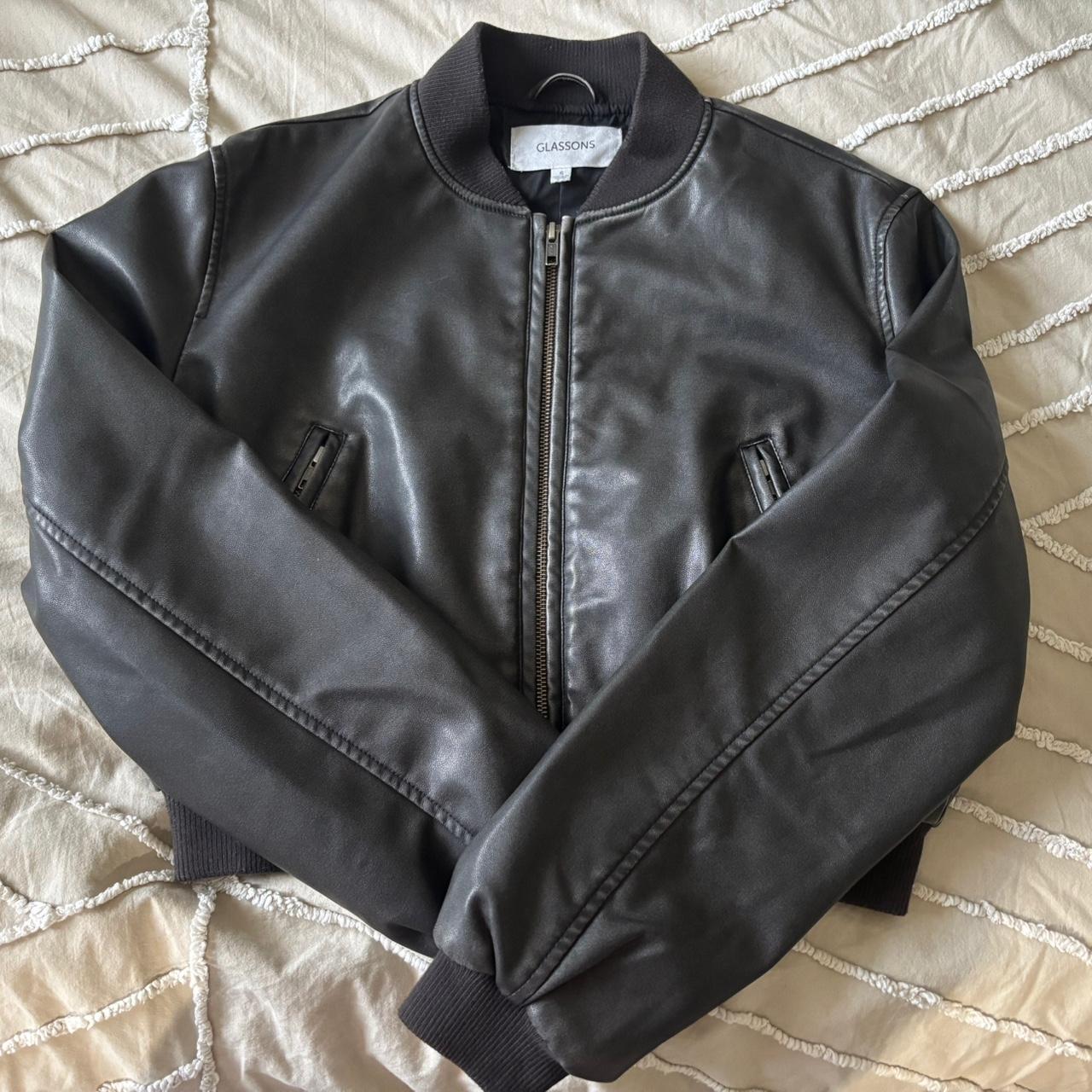 🖤glassons black leather cropped bomber jacket🖤 worn... | Depop