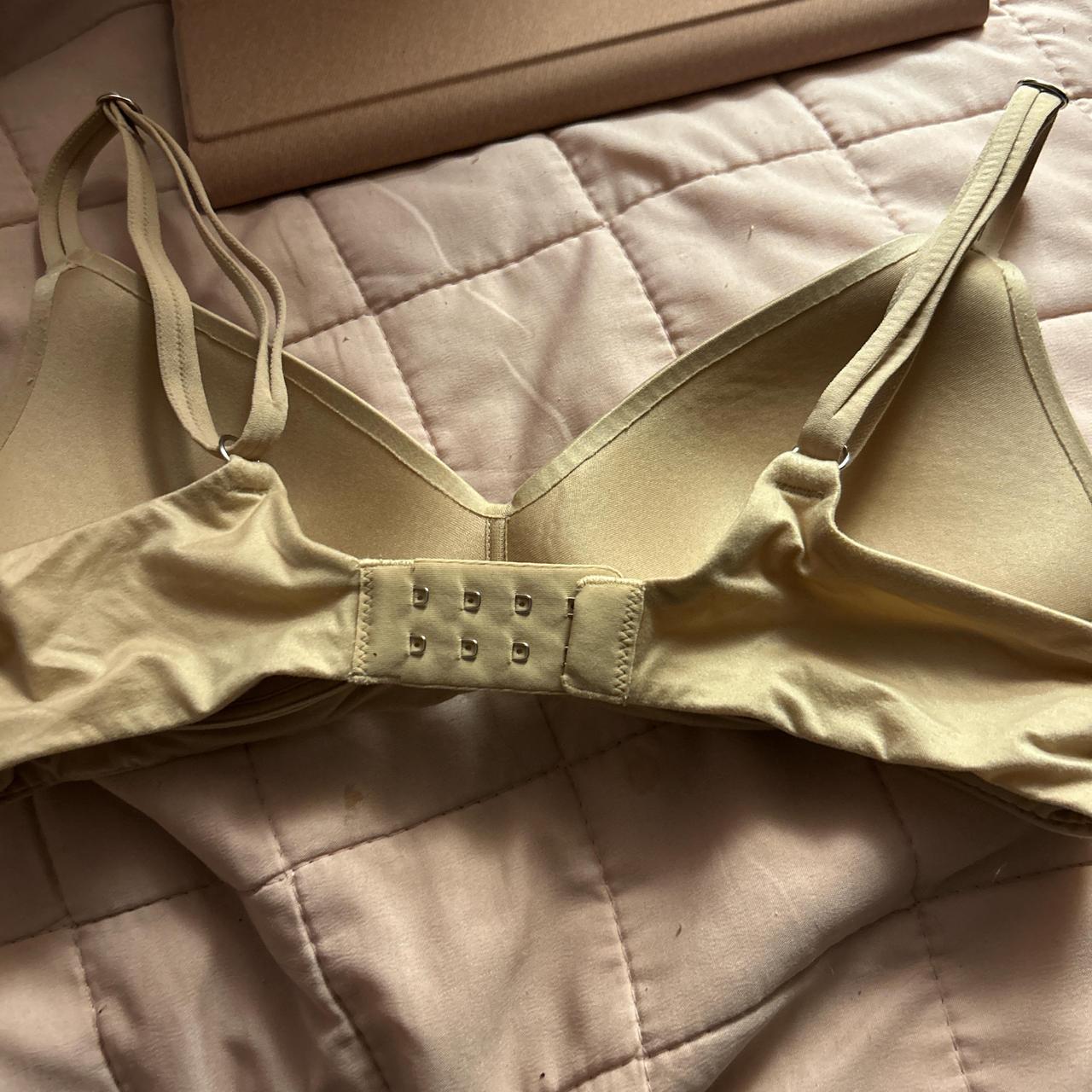 Aerie 34A beige wireless tshirt bra Mint condition... | Depop
