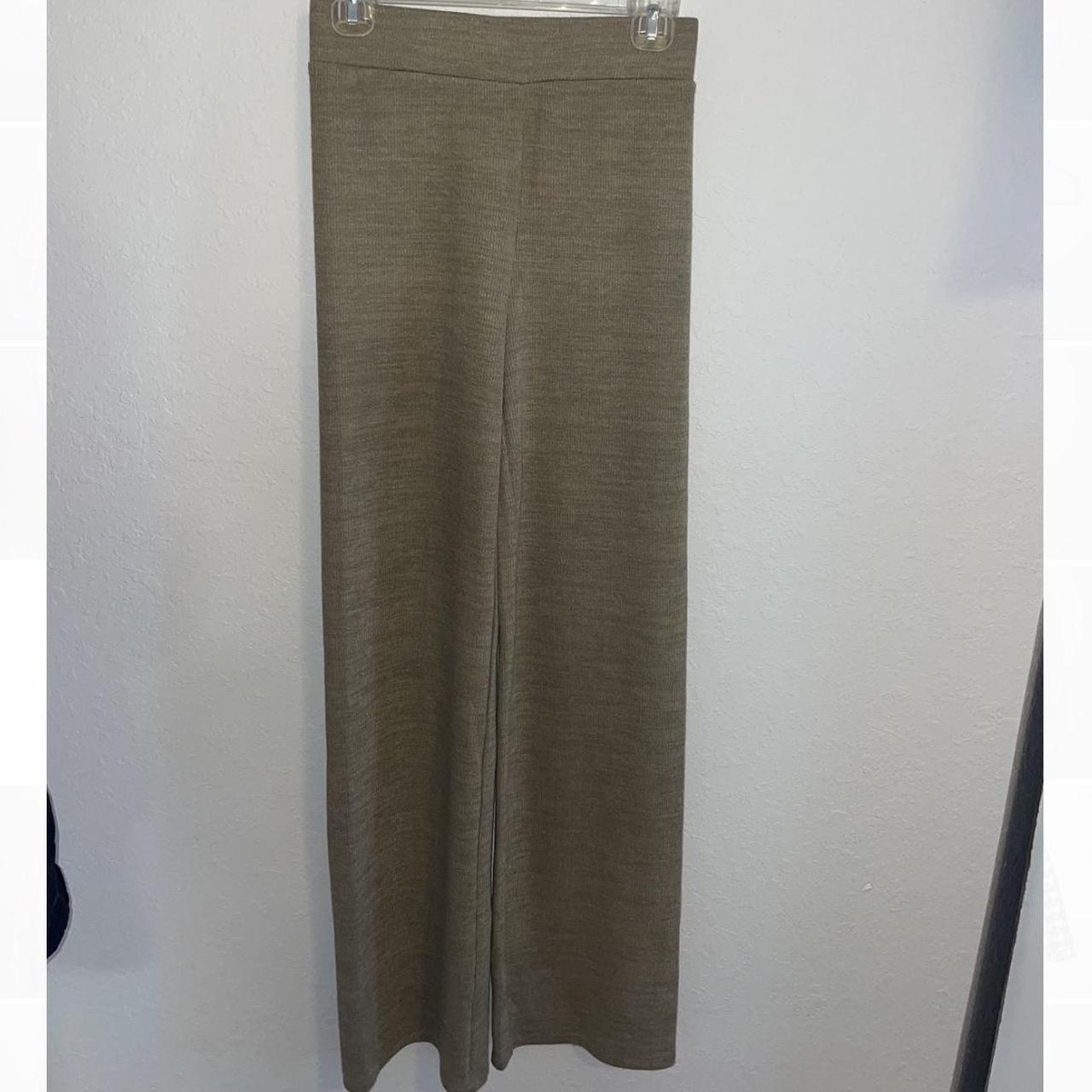 White fox brown matching set. This would be perfect... - Depop