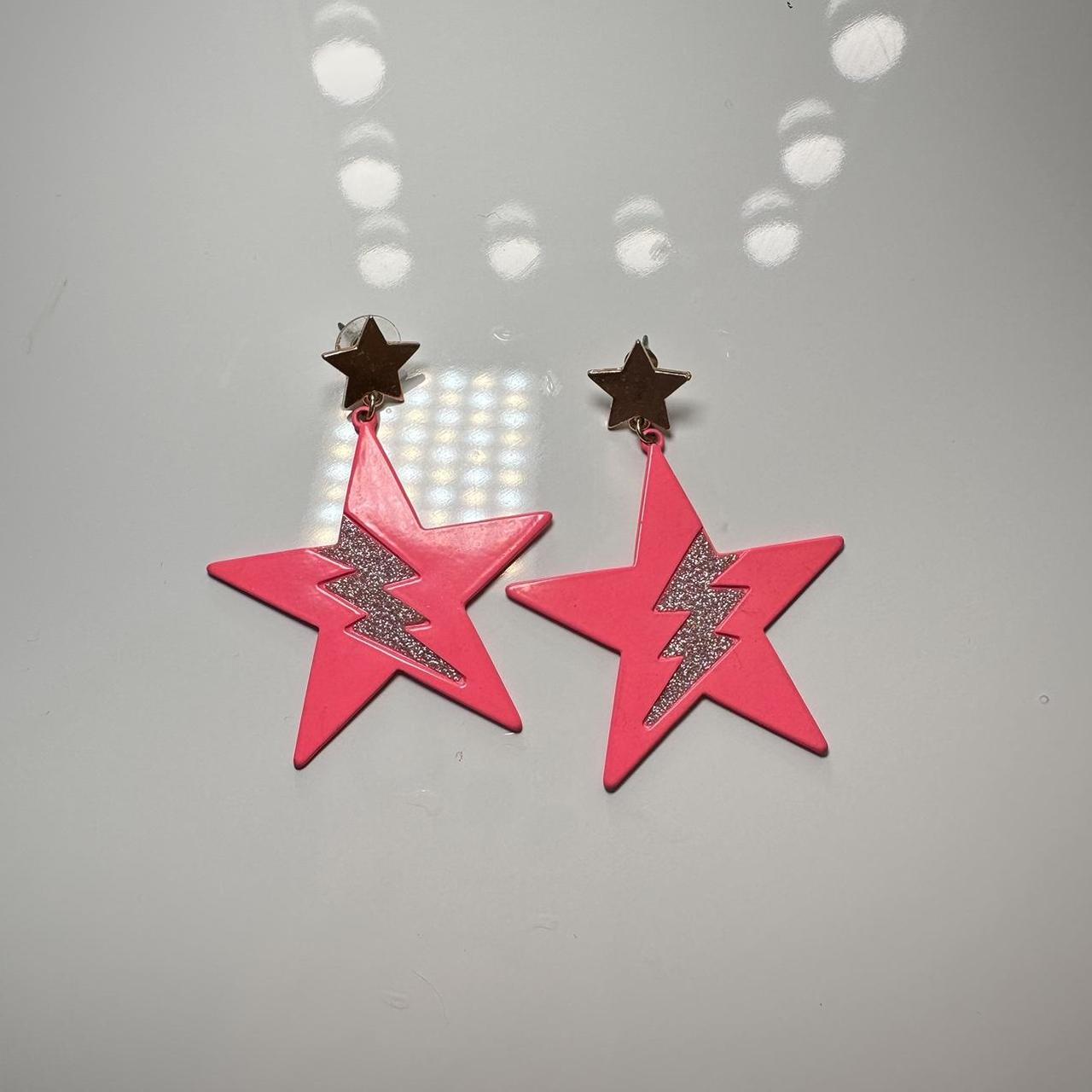Pink star earrings with silver lightning bolt! These... - Depop