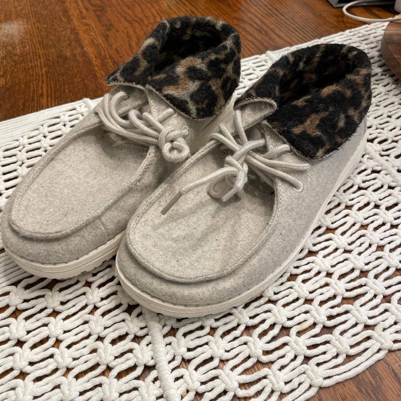 Hello Dude shows - Depop