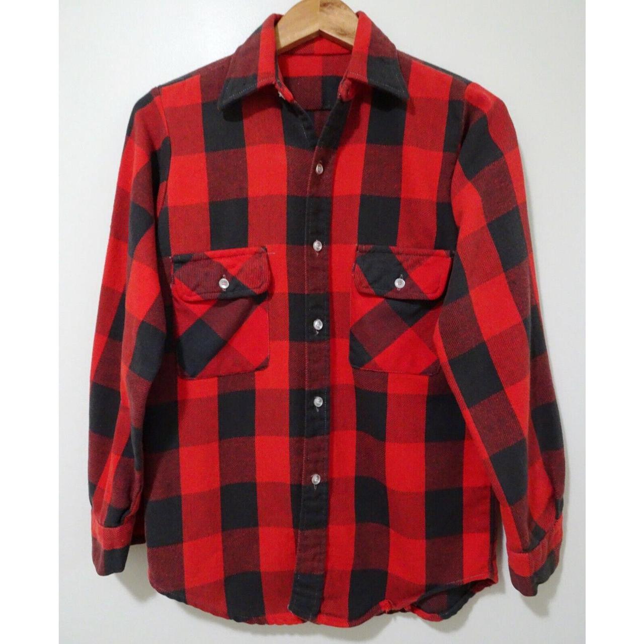 Men's Red and Black T-shirt | Depop