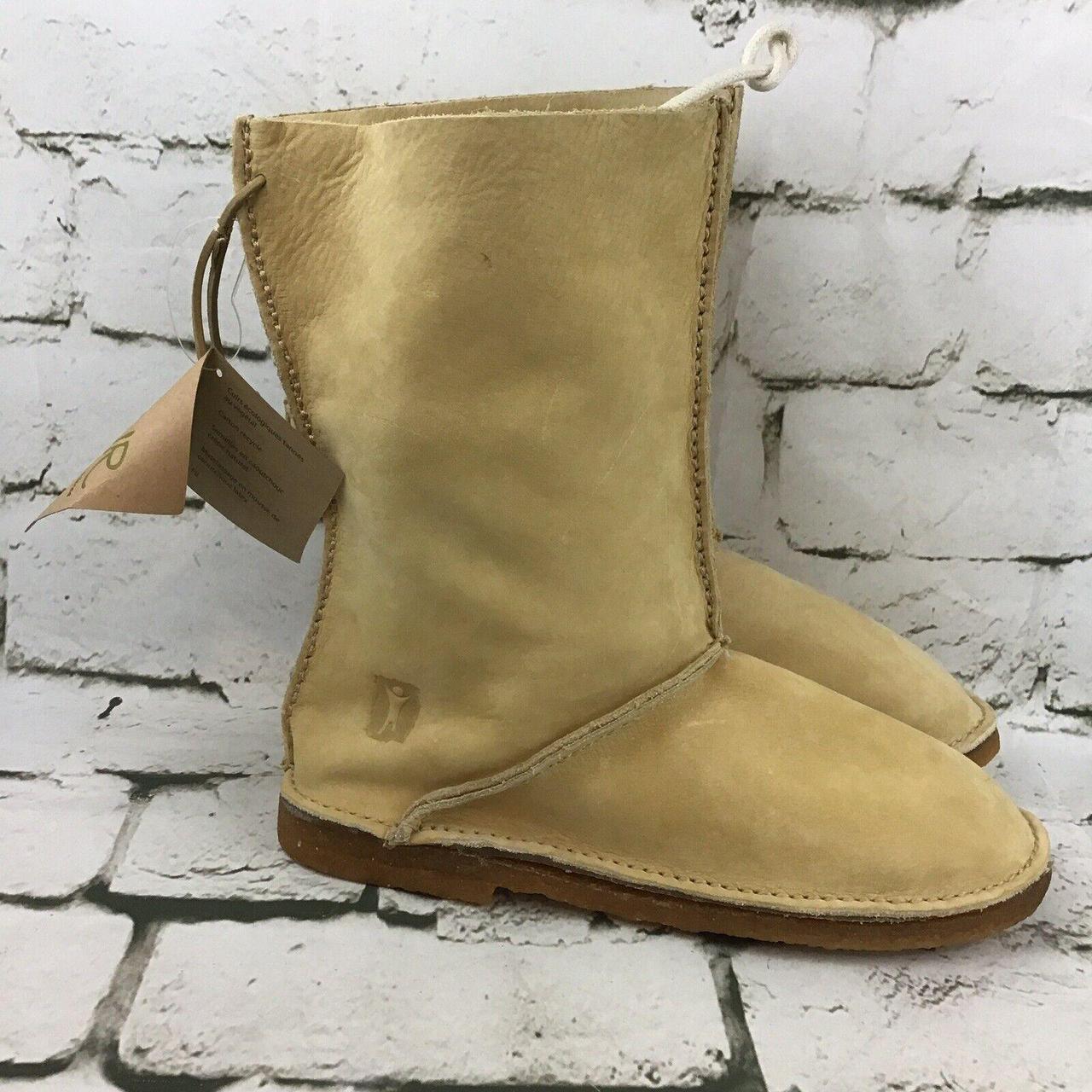 NWT PUR Womens Sz 9 Boots Fawn Tan Leather Suede... - Depop