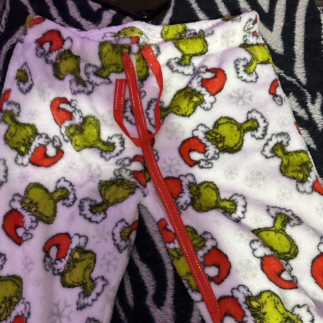 cute grinch fluffy pj pants! only have size large! - Depop
