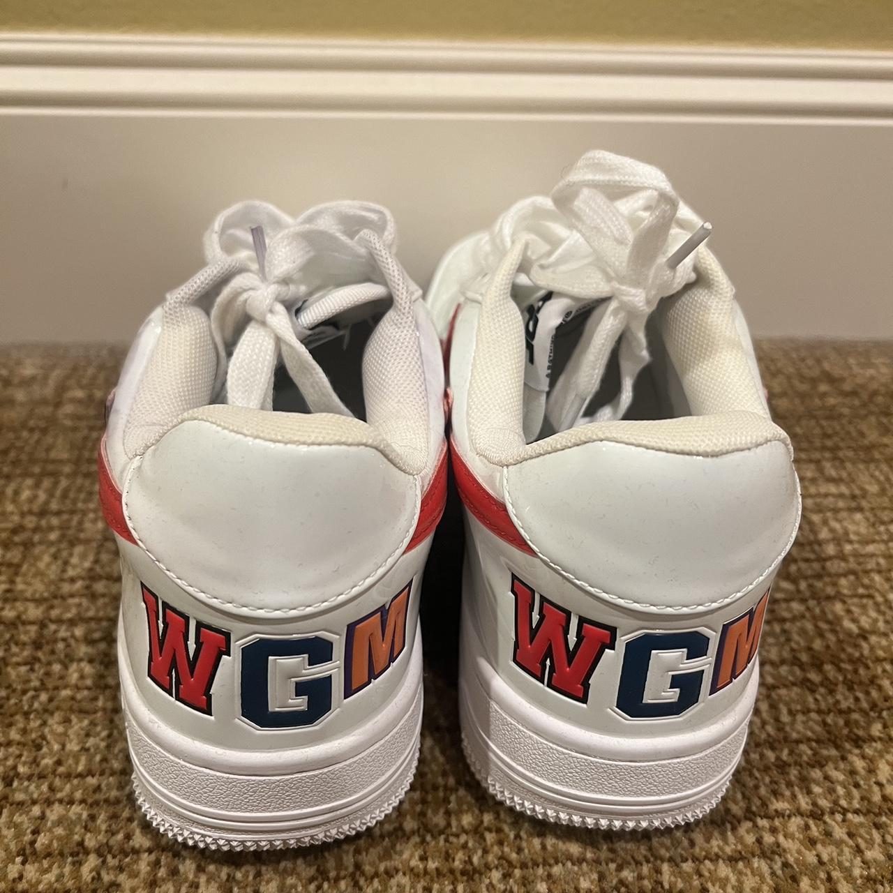 Bathing Ape Bapesta White shark size 8 Really good... - Depop