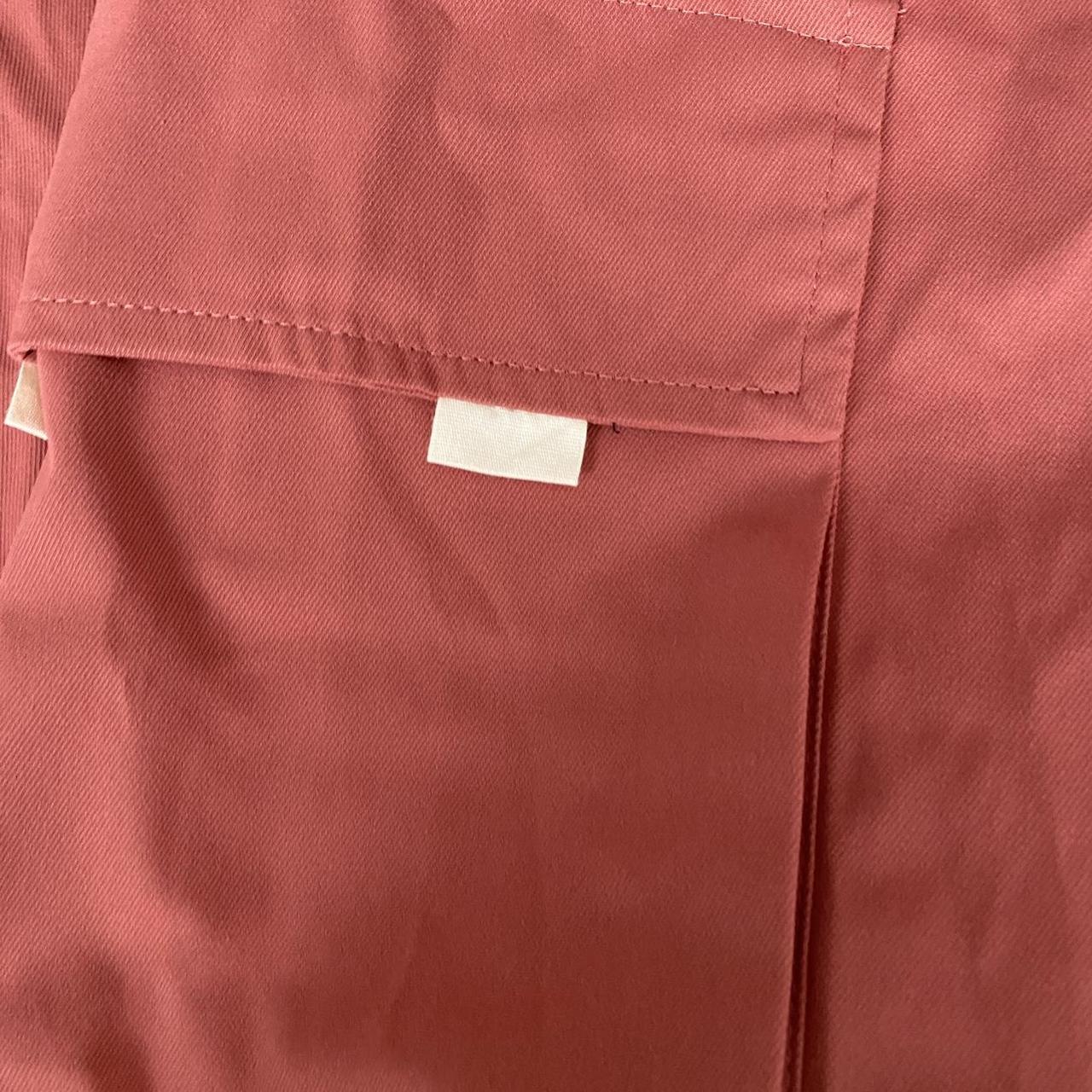 Pink cargo pants - Depop