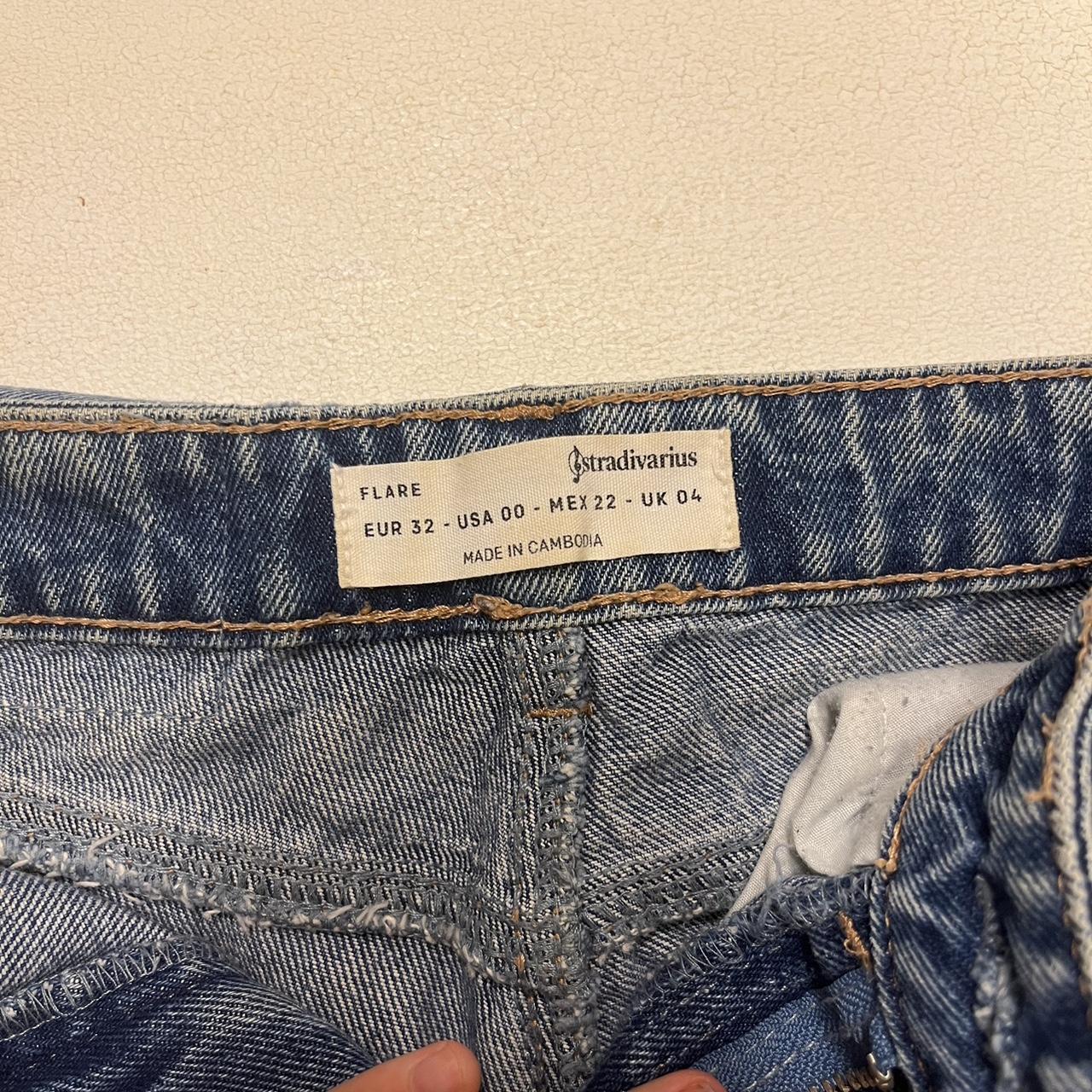 Stradivarius Women's Blue Jeans | Depop