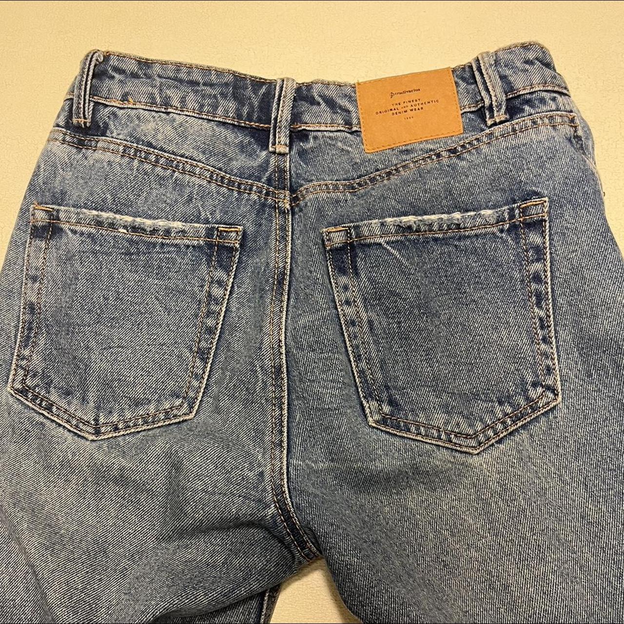 Stradivarius Women's Blue Jeans | Depop