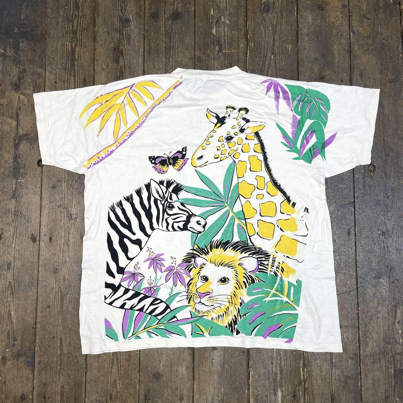 Vintage T-Shirt 90s Zoo Animals Graphic Single... - Depop