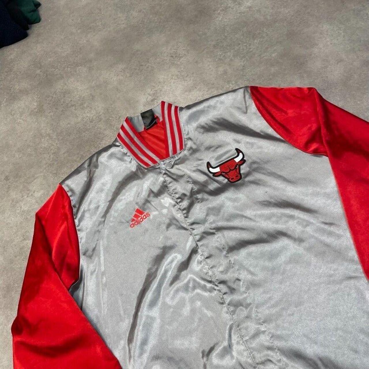 Chicago Bulls Adidas Warm Up Jacket Mens 2XL NBA... - Depop