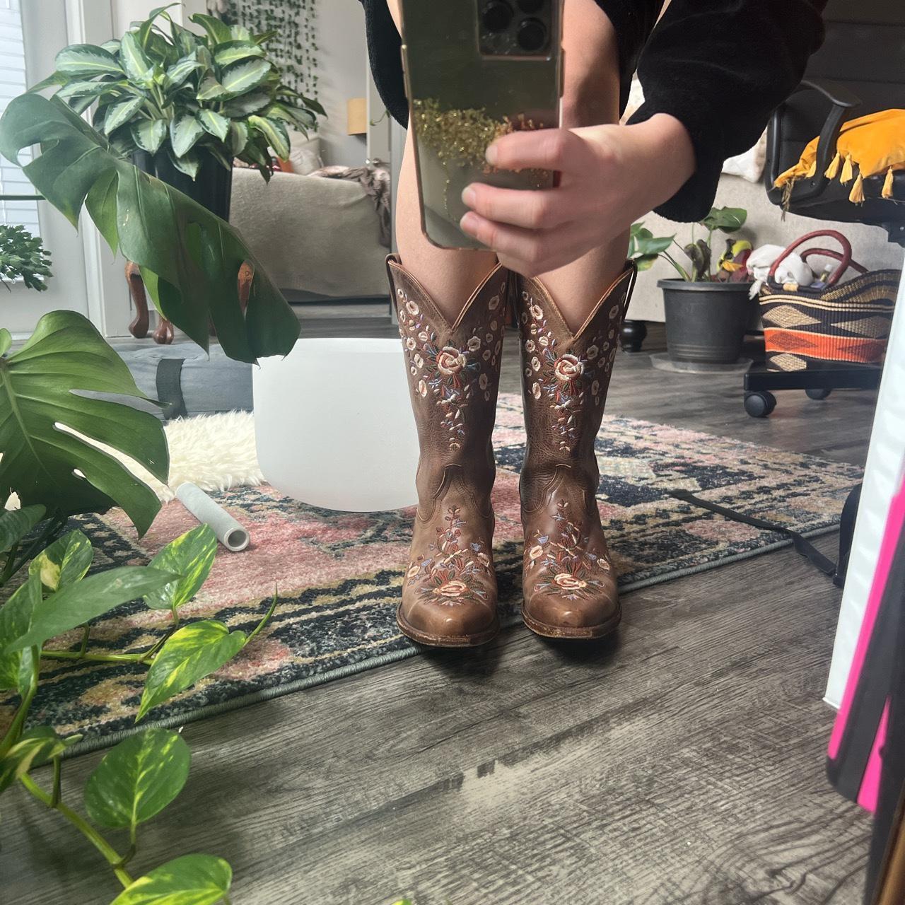 Shyanne Cowgirl Boots -worn twice -amazing quality... - Depop