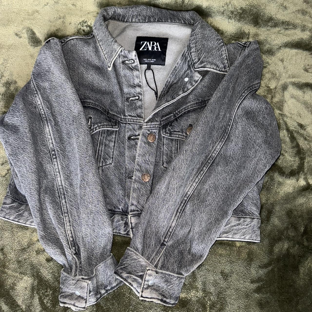 Crop denim jacket - Depop