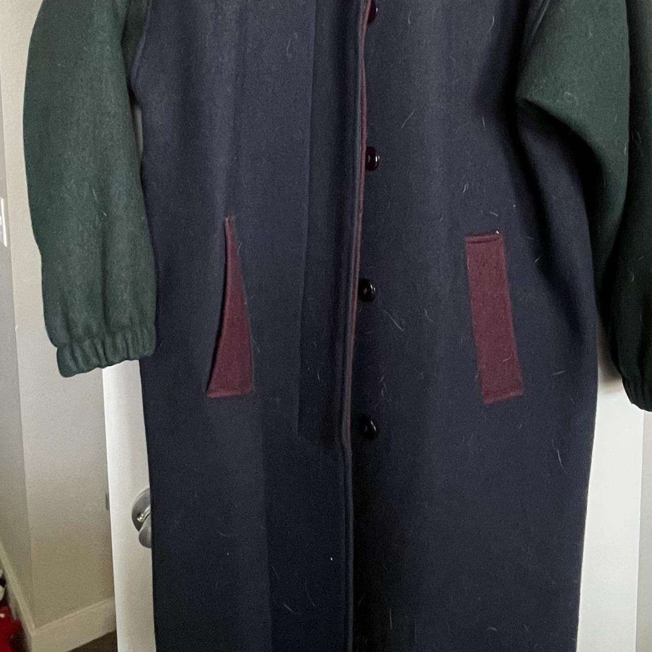 Tri color wool long coat - Depop