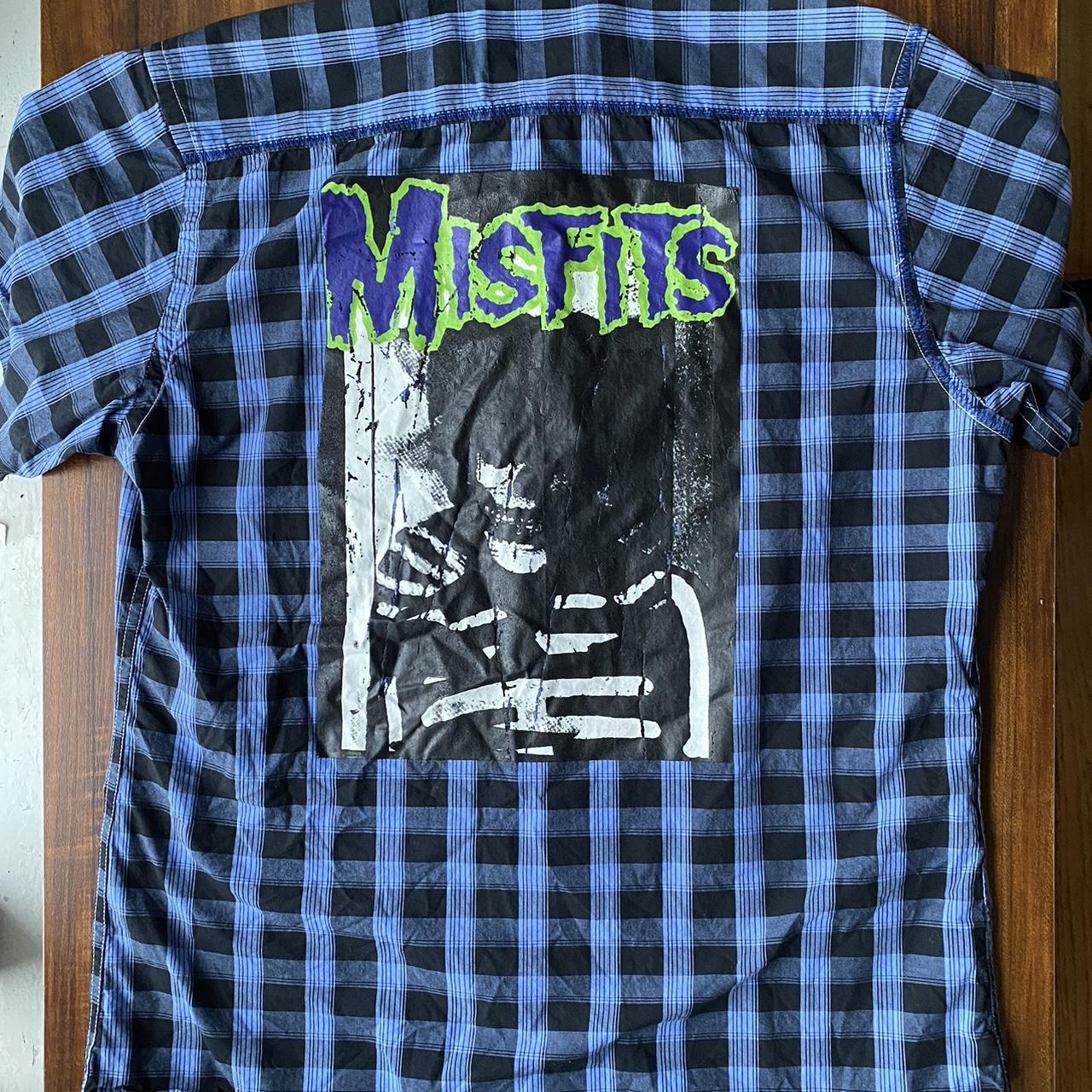 MISFITS Skeleton Hand / Crimson Ghost short sleeve... - Depop