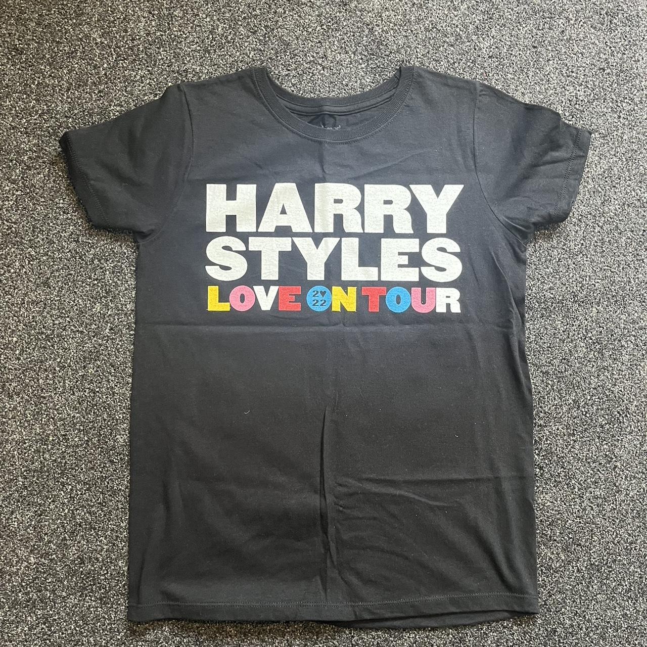 harry merch bought from sellers outside on... - Depop