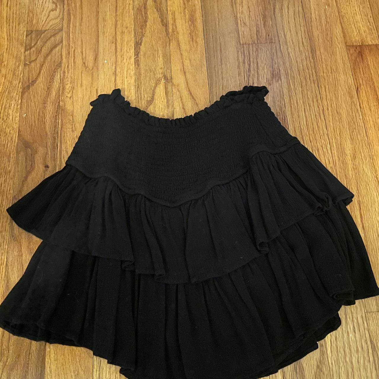 small black ruffle skort (from jean therapy... - Depop