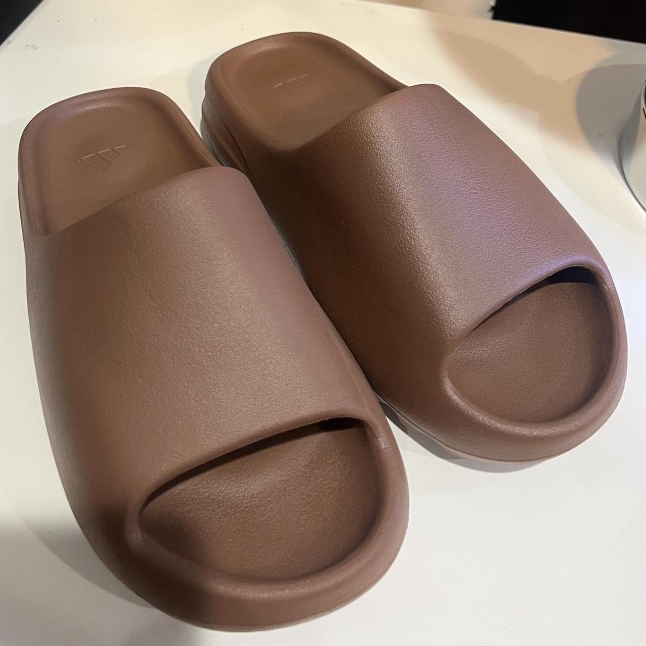 never worn size 8 ochre yezzy slides - Depop