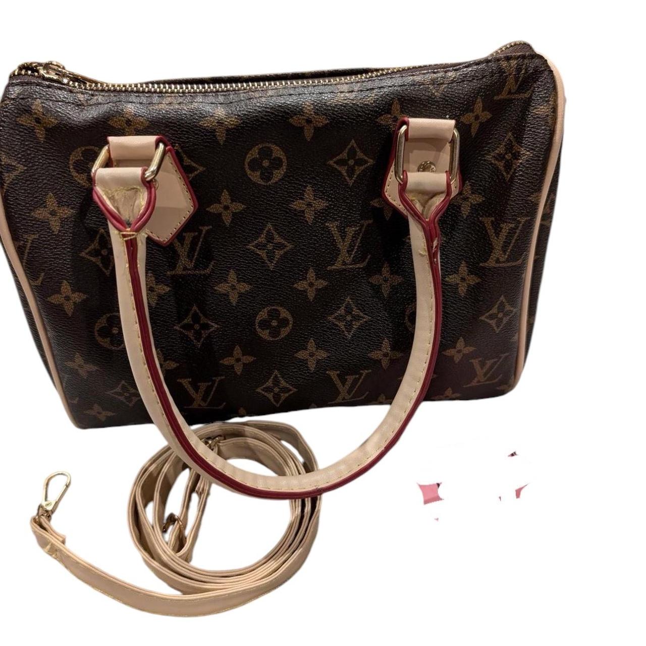 Lv speedy 20 (D u p e) Comes with longer shoulder... - Depop