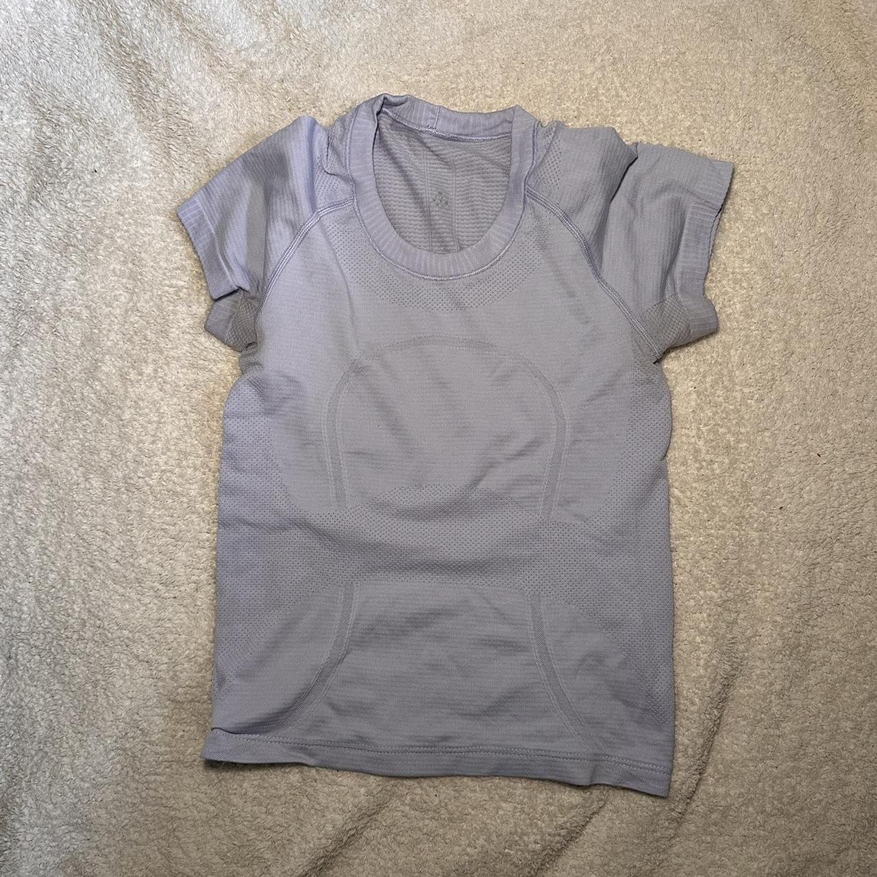 Lululemon swiftly tech cropped T shirt Size 4 in a... - Depop