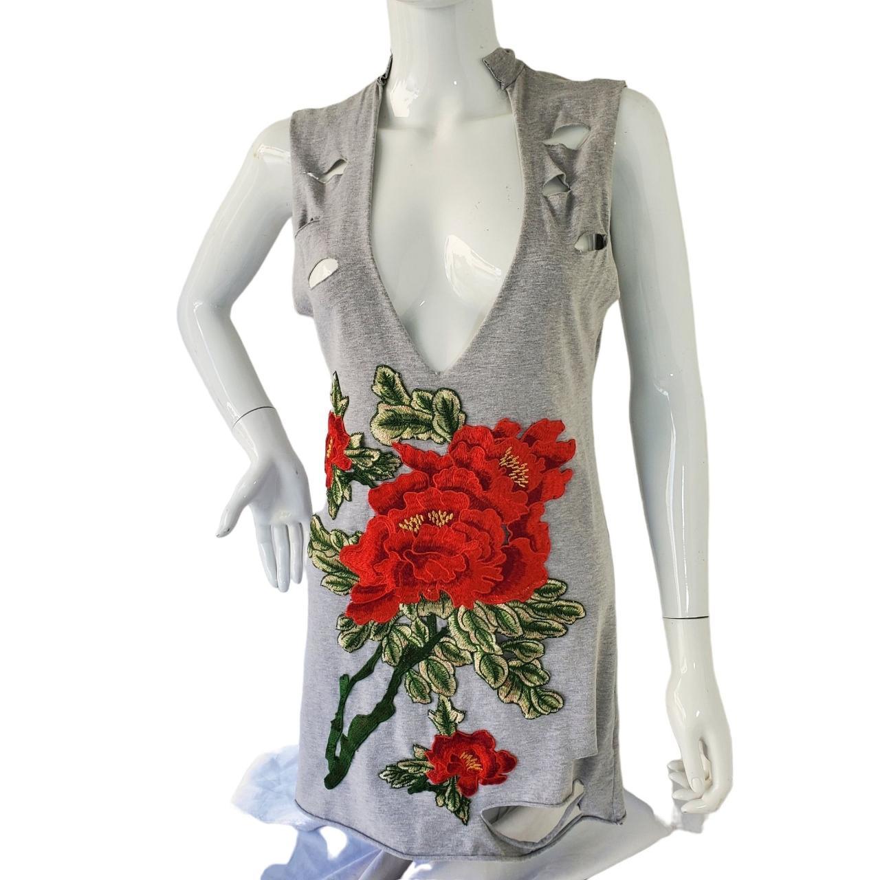 Floral Applique T Shirt Top Features • Raw And Depop