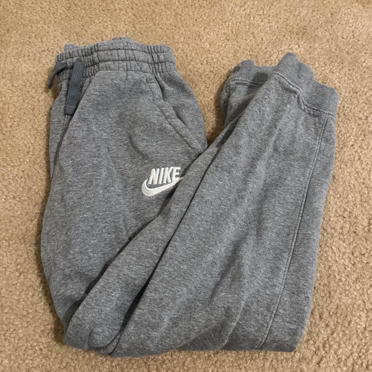 grey nike sweatpants women’s xs. super simple, these... - Depop