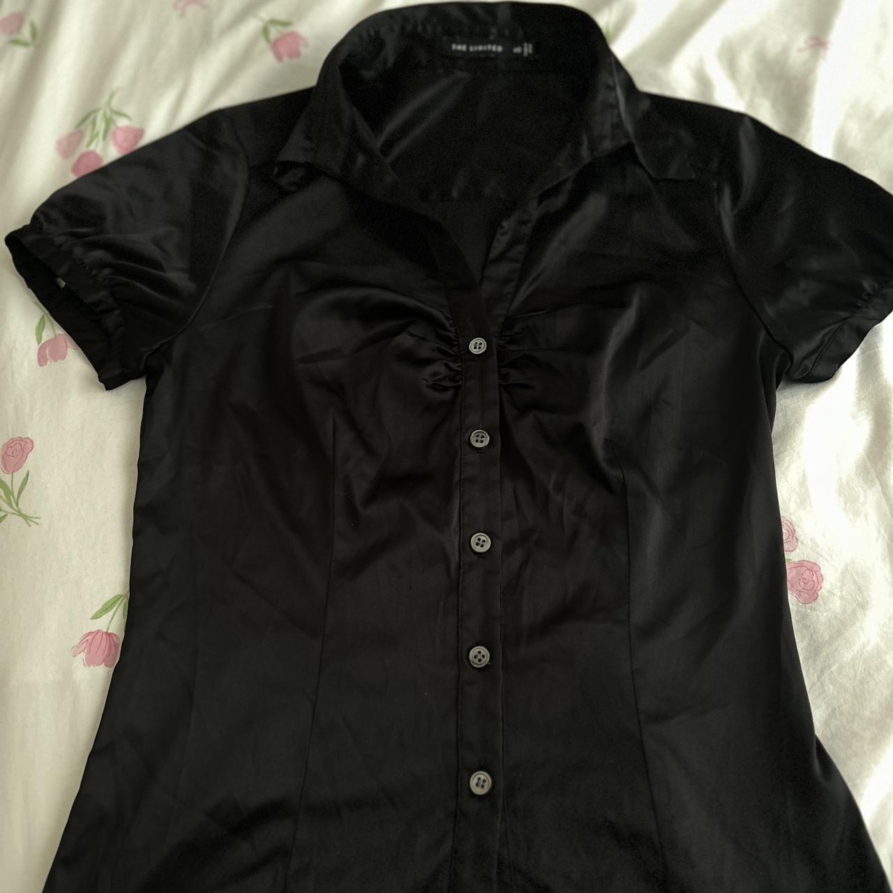 Cute satin button up Size xs Send offers - Depop