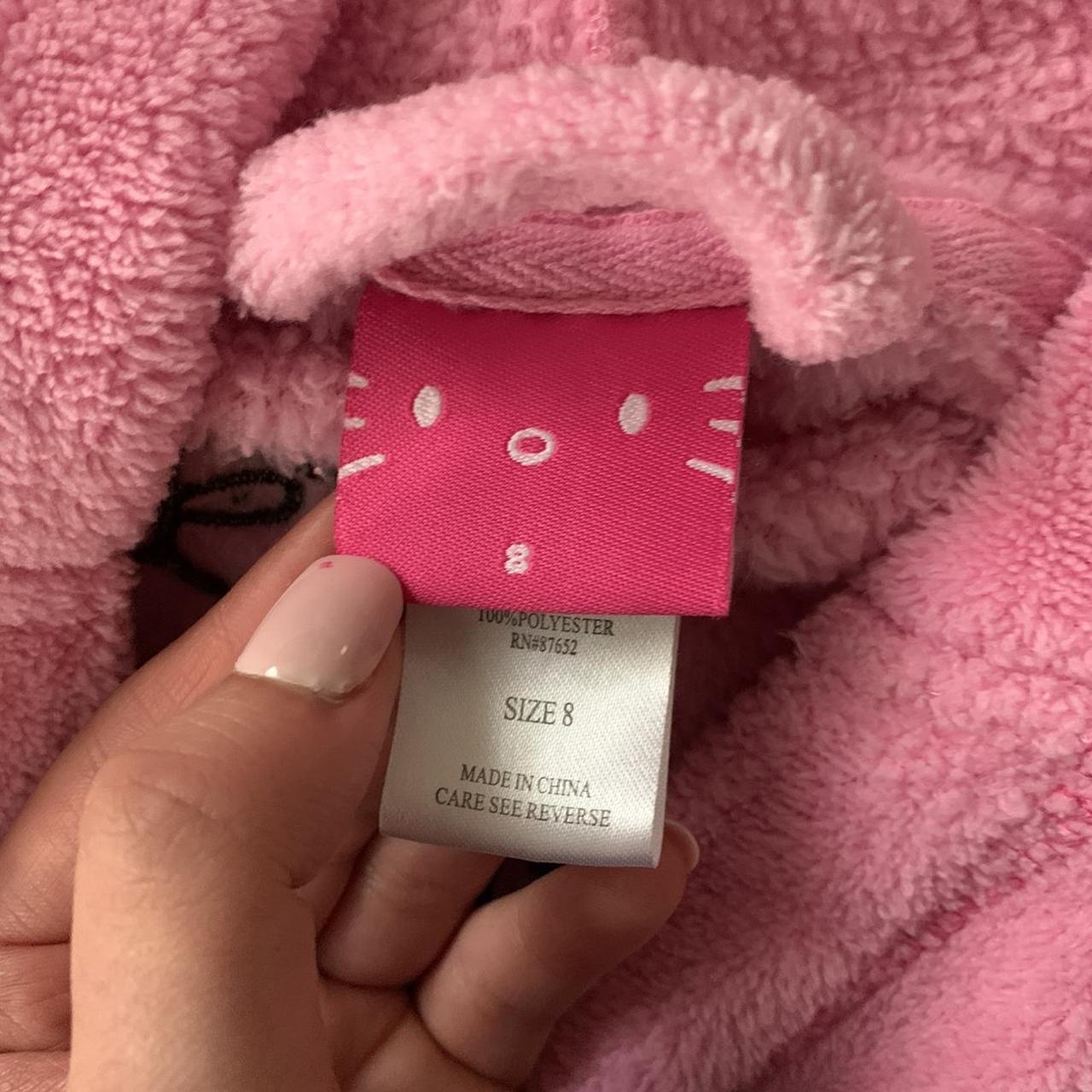 Adorable Hello Kitty hot pink robe. Size 8. Super... - Depop