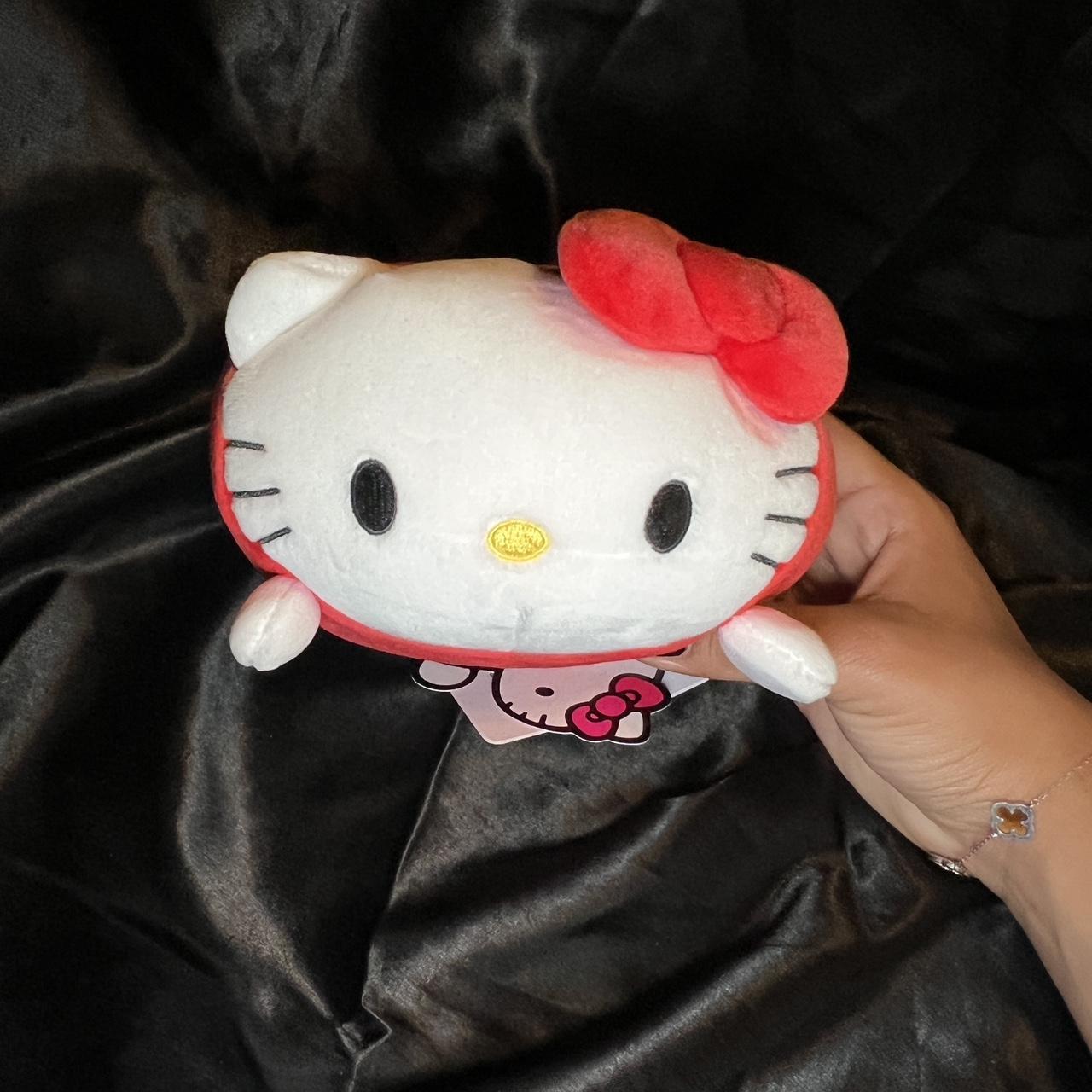 Hello kitty pig - Depop