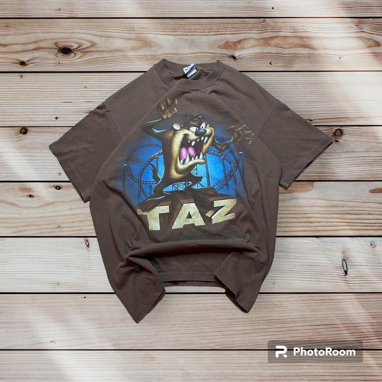 Vintage Taz Cartoon Shirt Six Flags 1997 Made In USA... - Depop