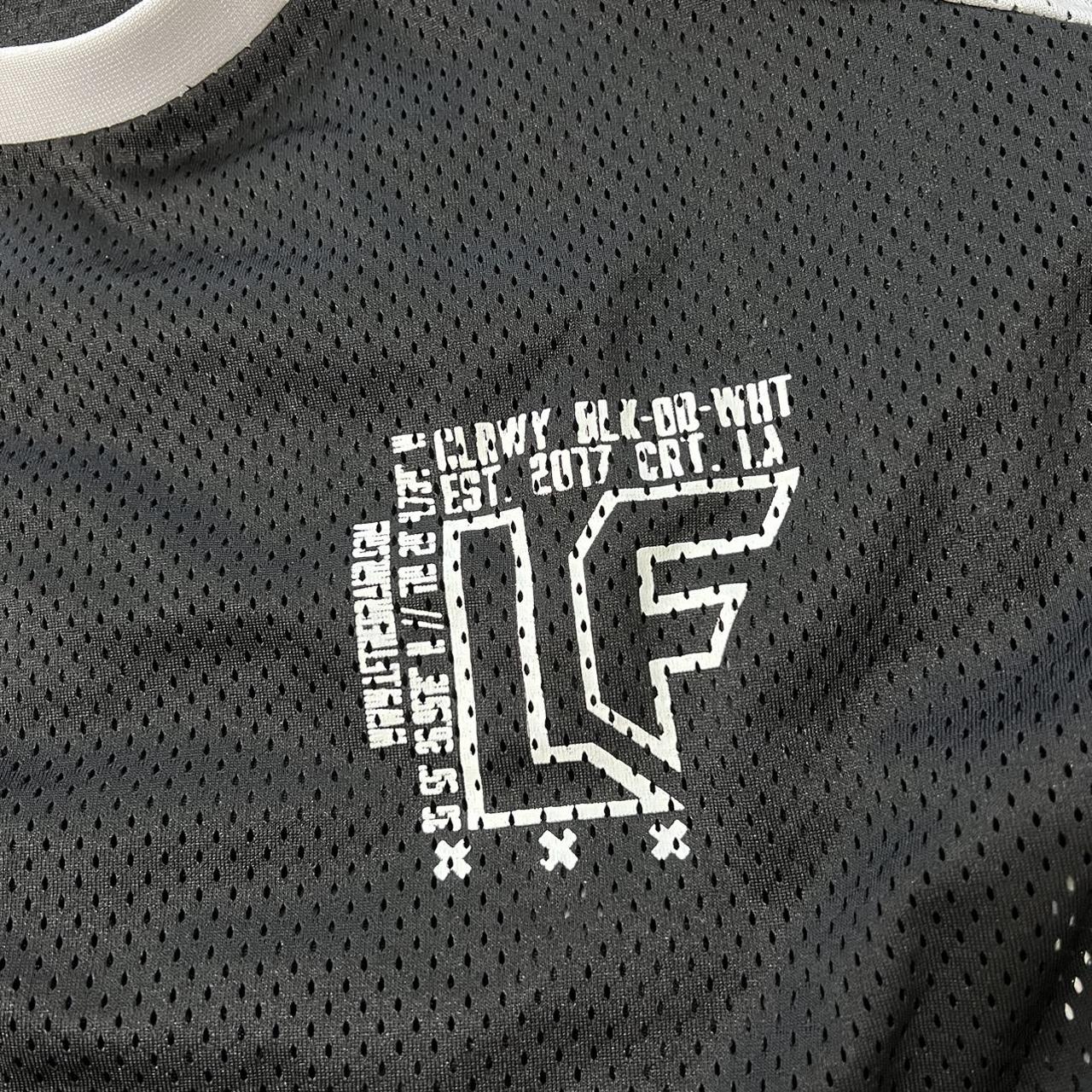 LF Women's White and Black Crop-top | Depop