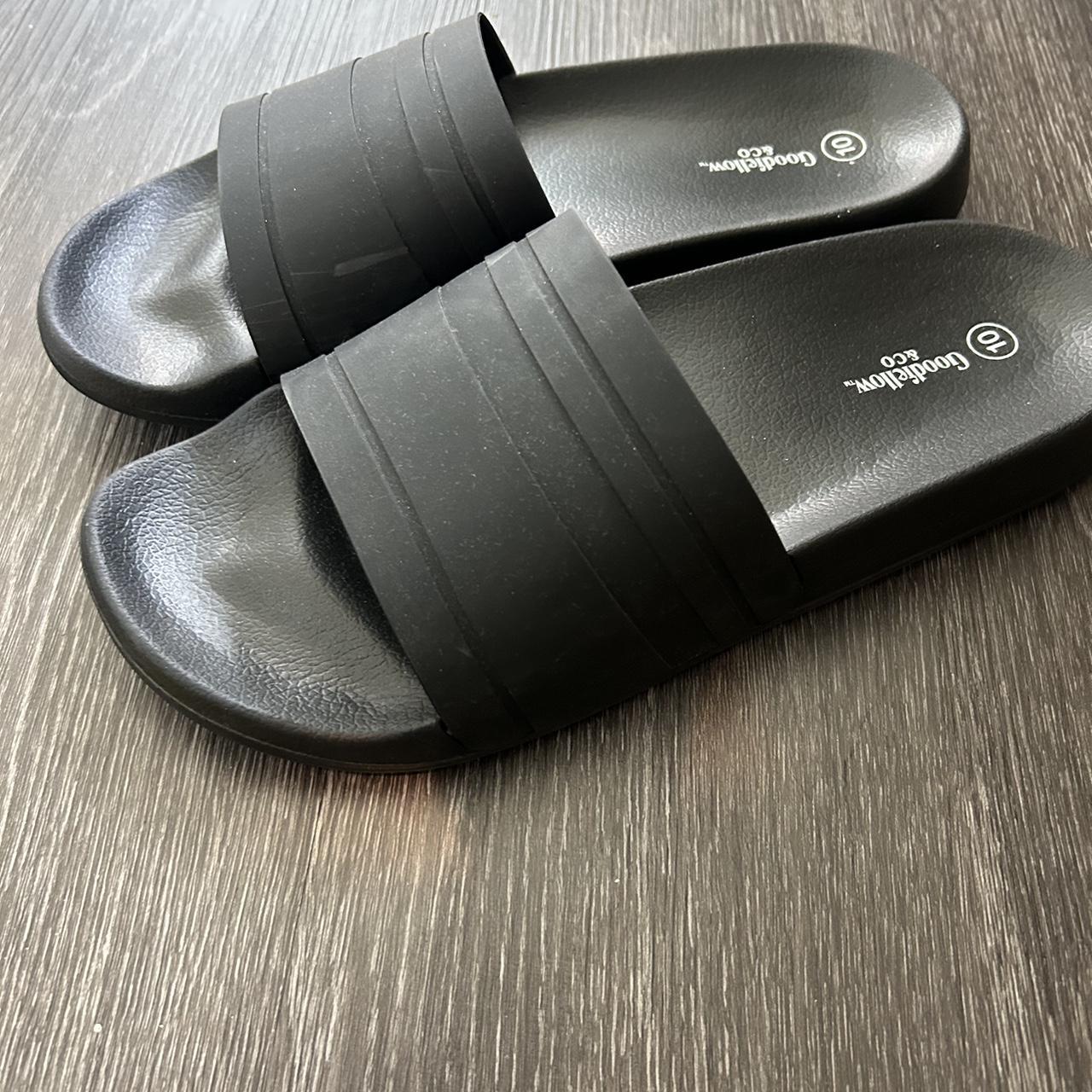 Goodfellow & Co. Slides - Size 10 • Condition:... - Depop