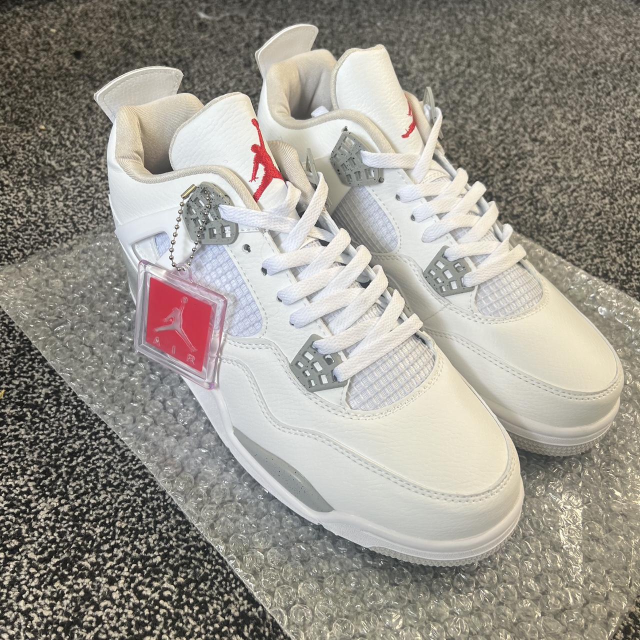 Jordan 4s White Oreos Size 10 Brand New | Depop