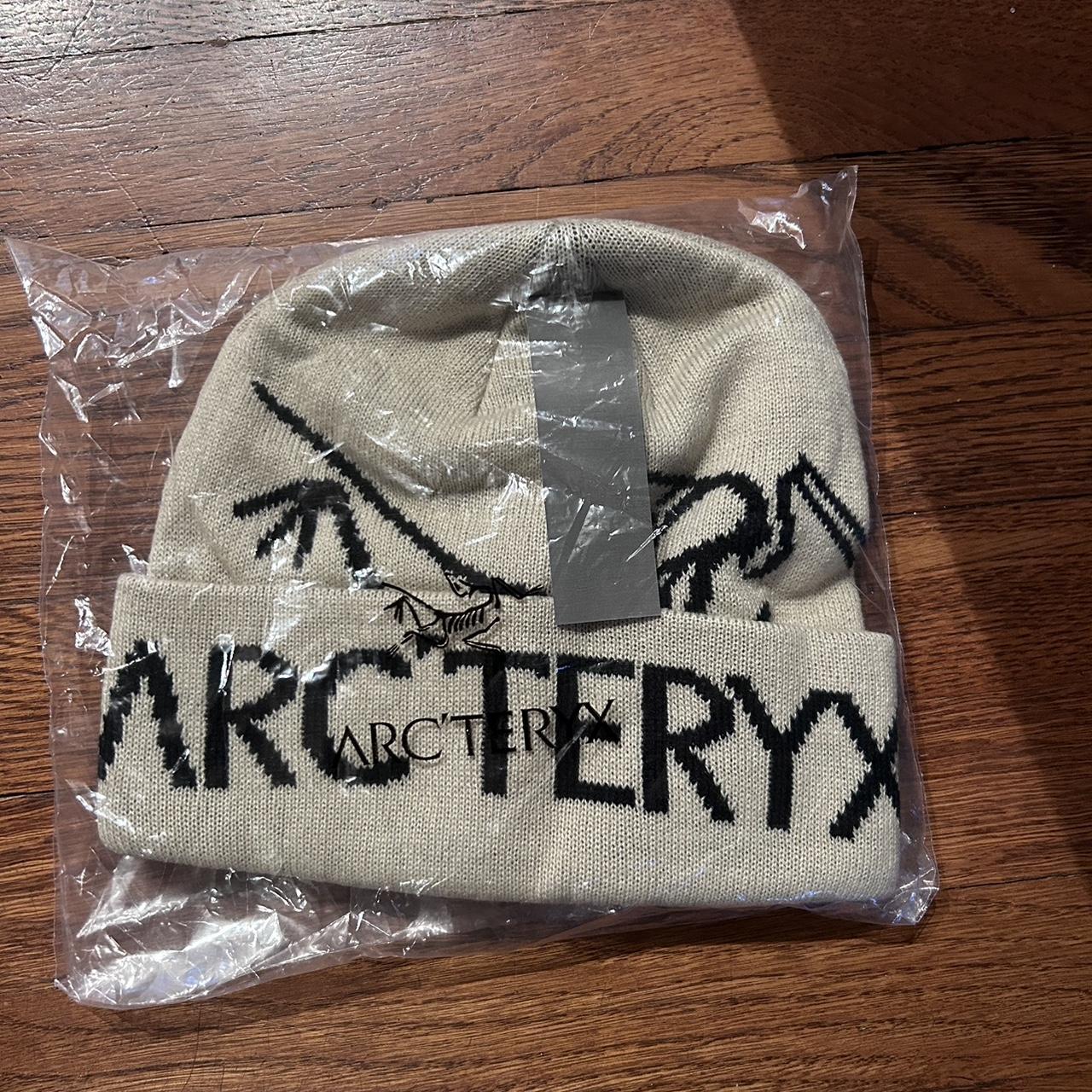arcteryx beanie never been worn BRAND... - Depop arcteryx beanie never been worn BRAND... - Depop