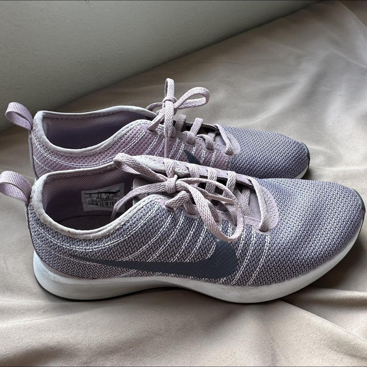 Women’s Nike Shoes Dual tone racers Size 8 In... - Depop