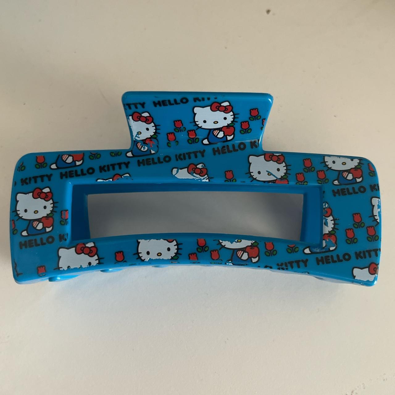 Hello Kitty Blue Claw Hair Clip 4... - Depop