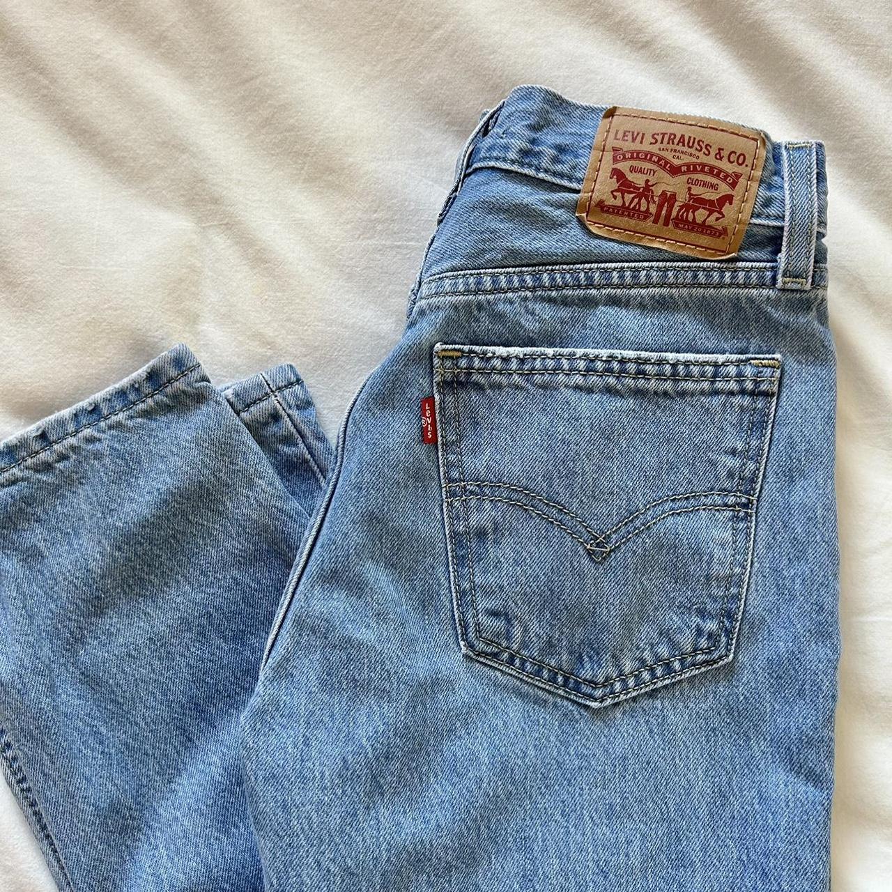 Levi’s low pro straight jeans in size 24 waist !!... - Depop