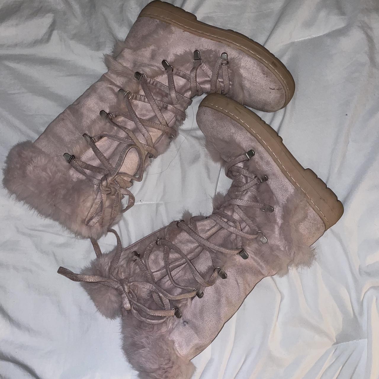 Super cute pink fur winter boots Size 6 fits 6.5 - Depop
