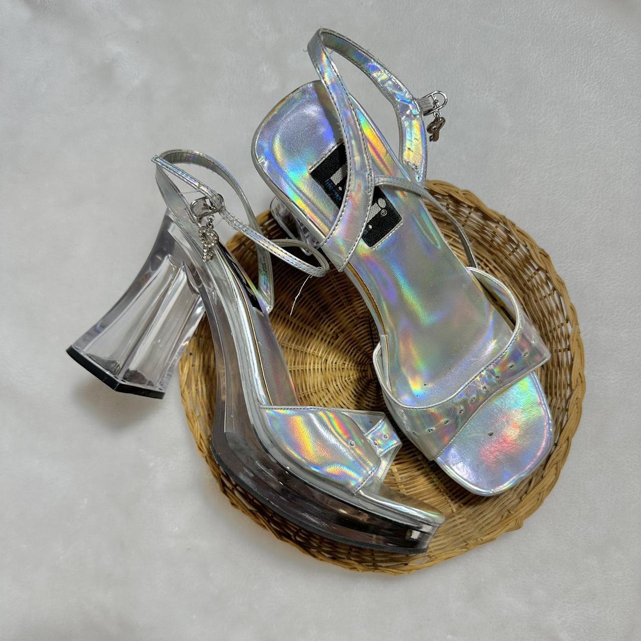 Women's Silver Mules | Depop