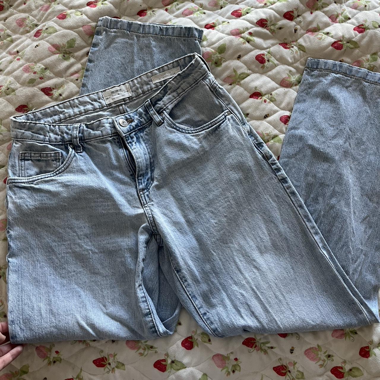 most flattering light wash denim jeans - low waisted... | Depop