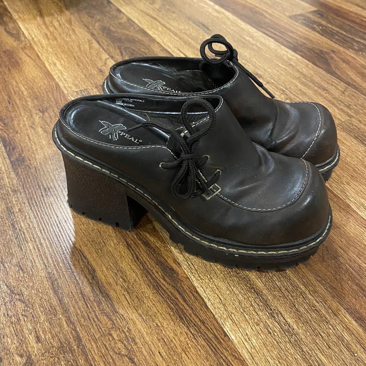 the most beautiful 90s platform chunky clogs size... - Depop