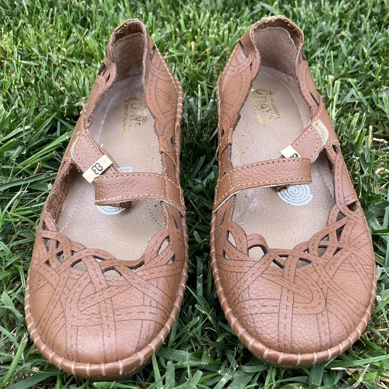 Mexican flats These were a gift from my grandma... - Depop