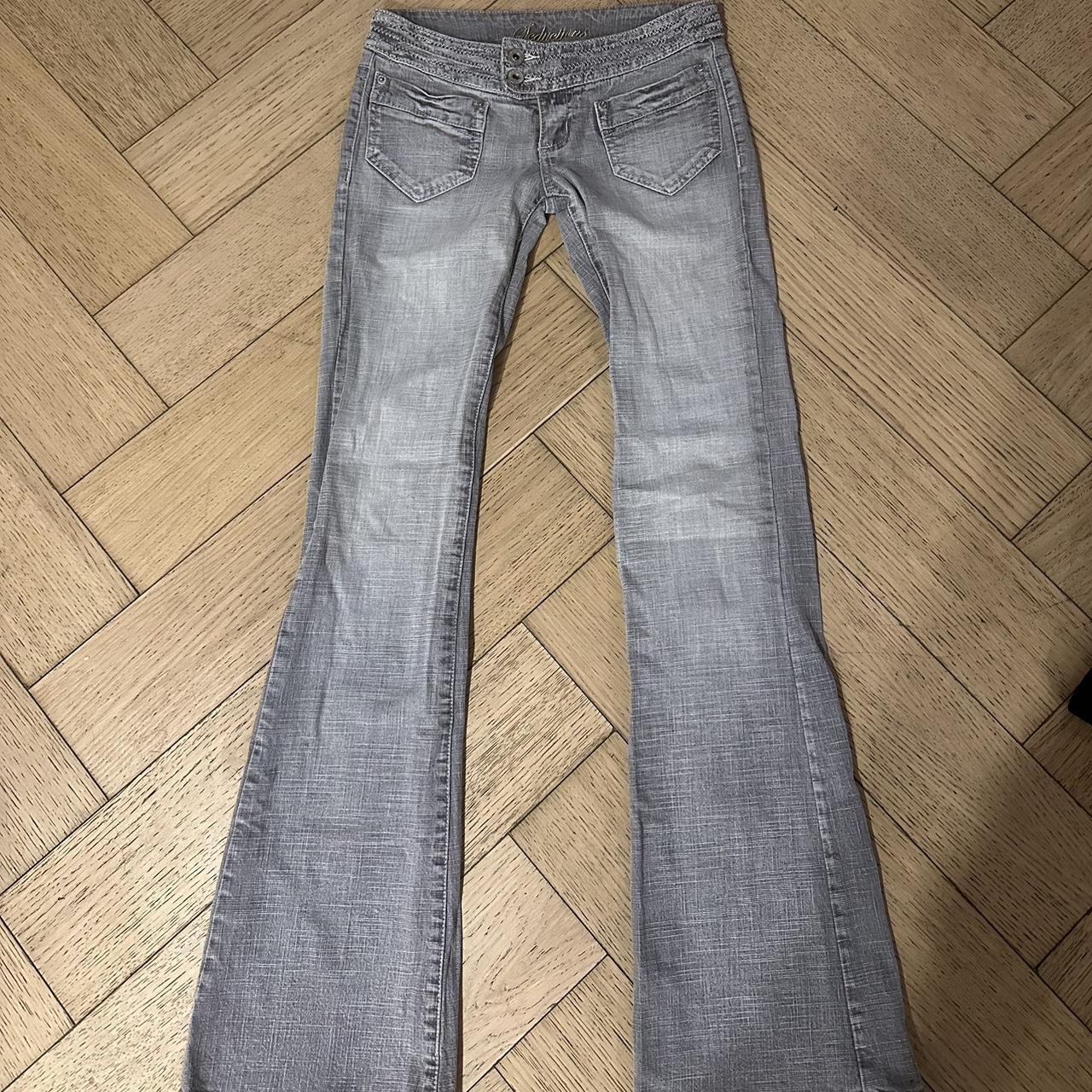 Adorable low rise vintage flare jeans Super cute... - Depop