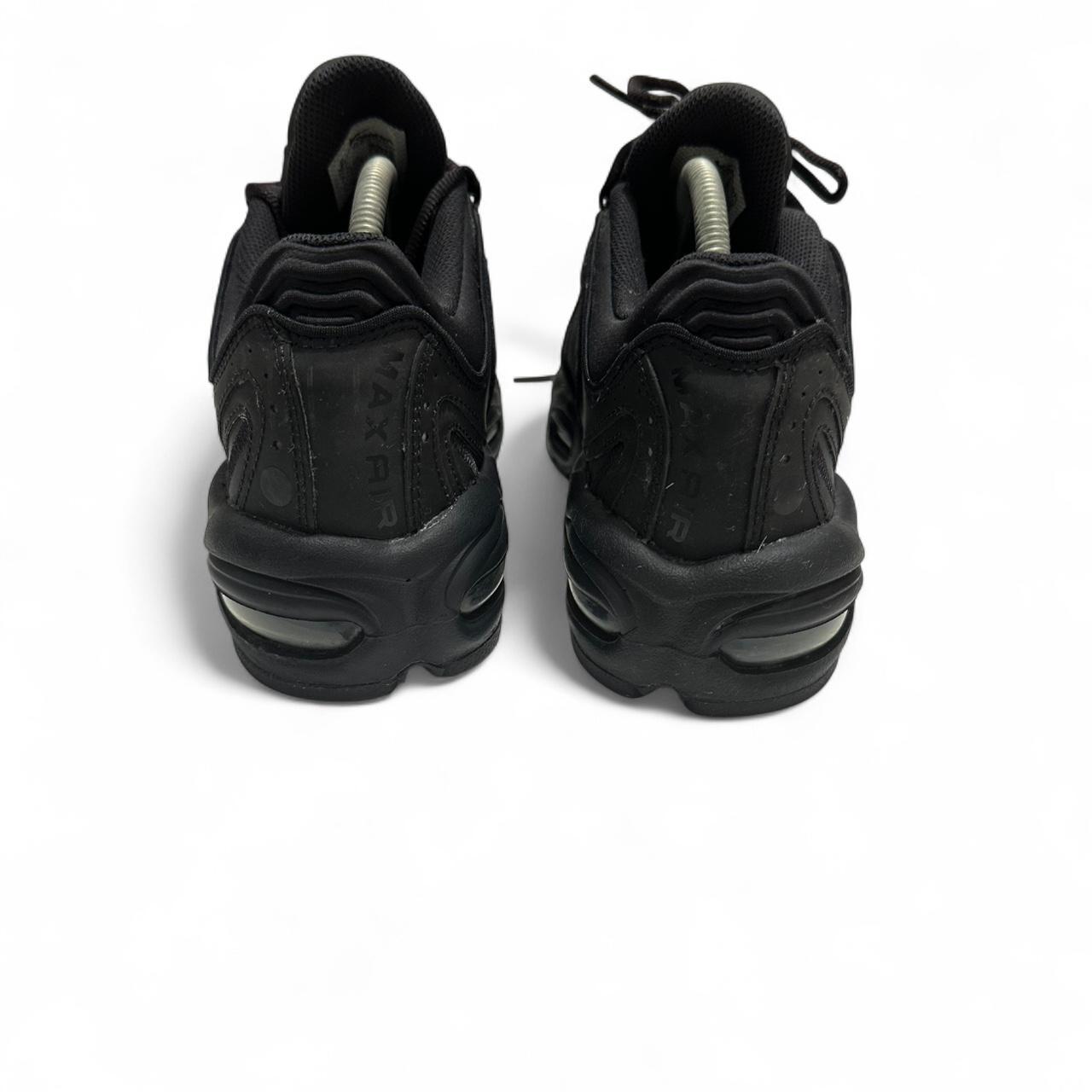 Midnight oil black Tailwind size 9 like new worn... | Depop