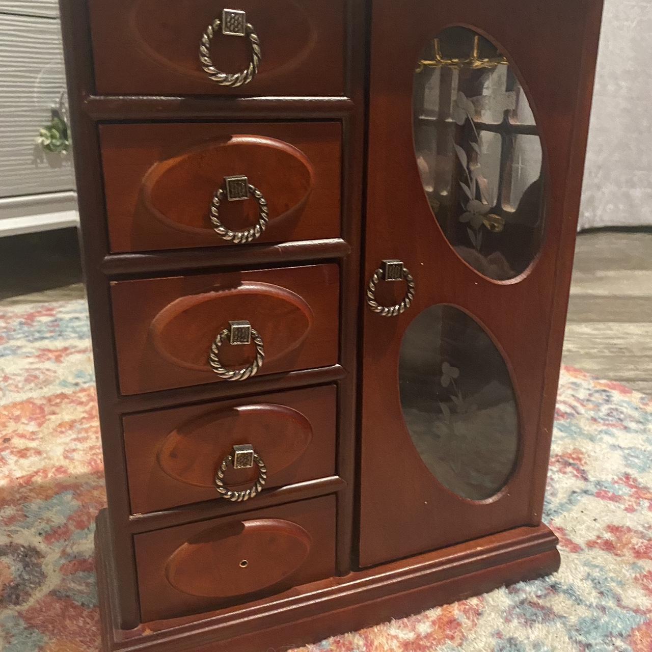 Vintage jewelry box