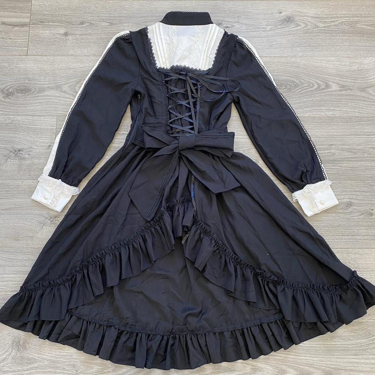 Brand:Bodyline 🖤 student style Super chic design... | Depop
