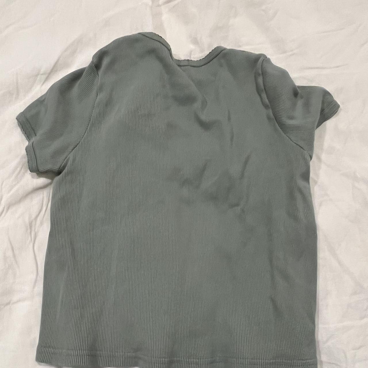 Brandy Melville Women's Green T-shirt | Depop