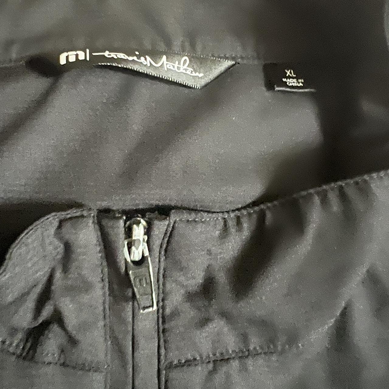 This is lightweight Travis Mathew jacket in great... - Depop